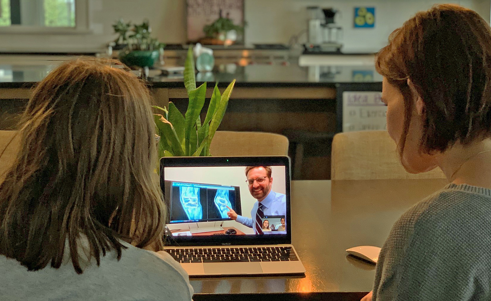 Virtual orthopaedic visits with Dr. Steven Chudik - Steven Chudik MD